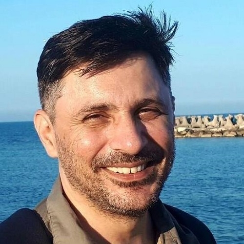 Republica.ro - Răzvan Pintea