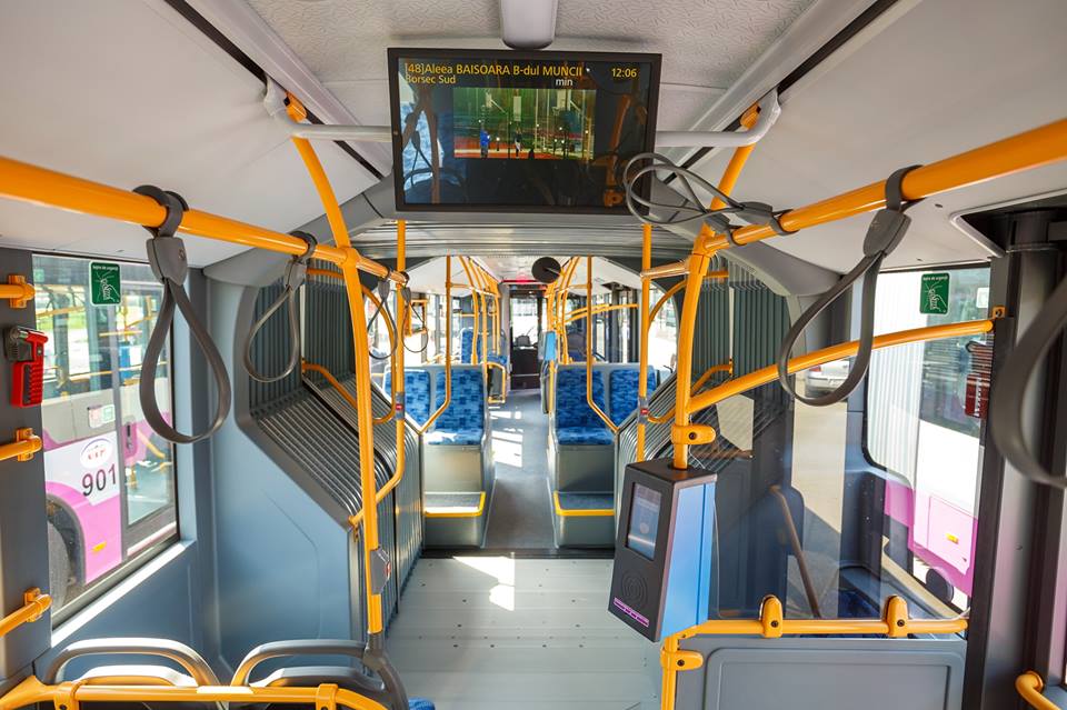 Cum arată autobuzele Mercedes care vor circula la Cluj-Napoca. Fotografiile postate de primarul ...