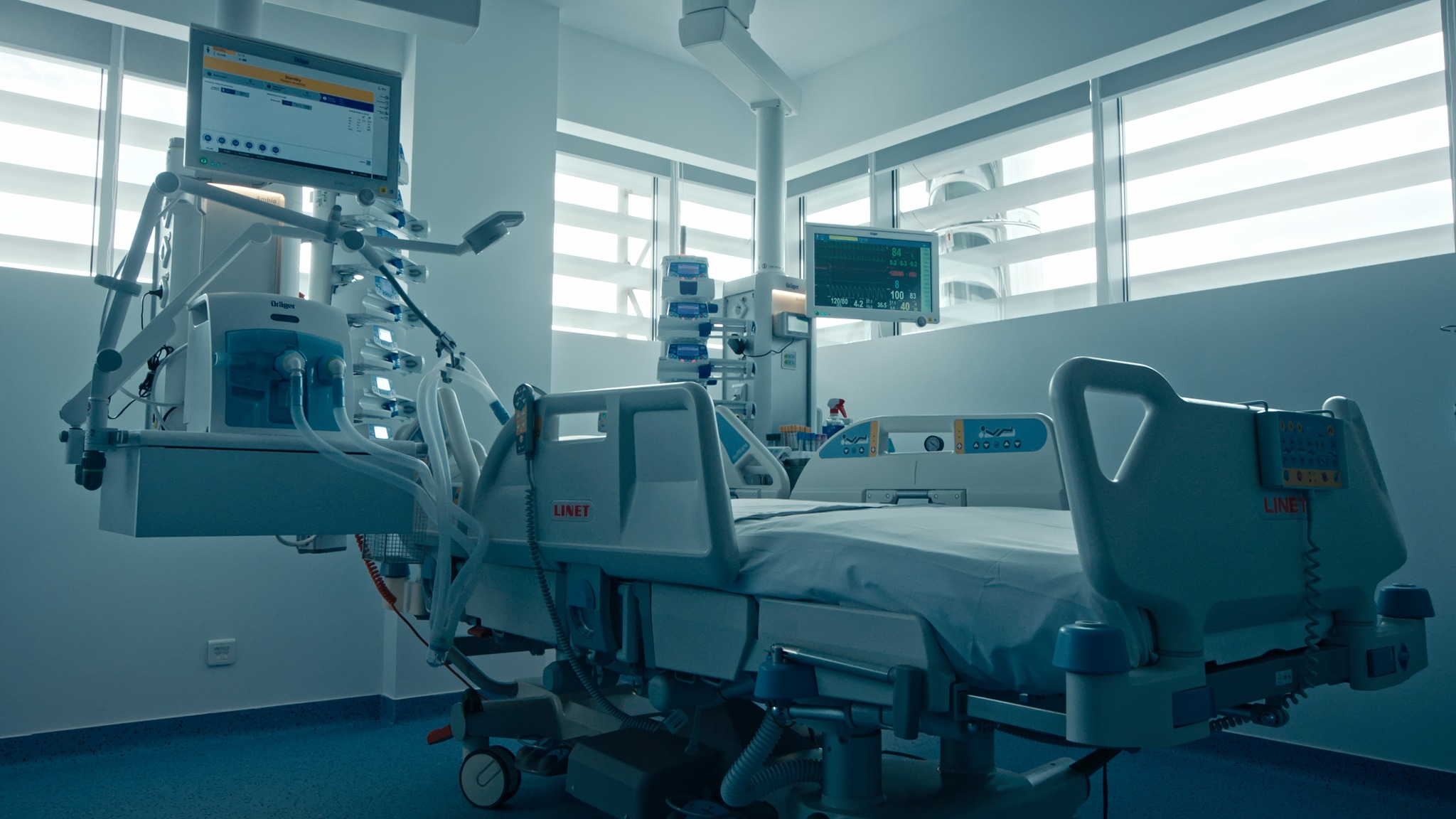 Imagini din viitor. Cum arată primul bloc operator complet digitalizat ...