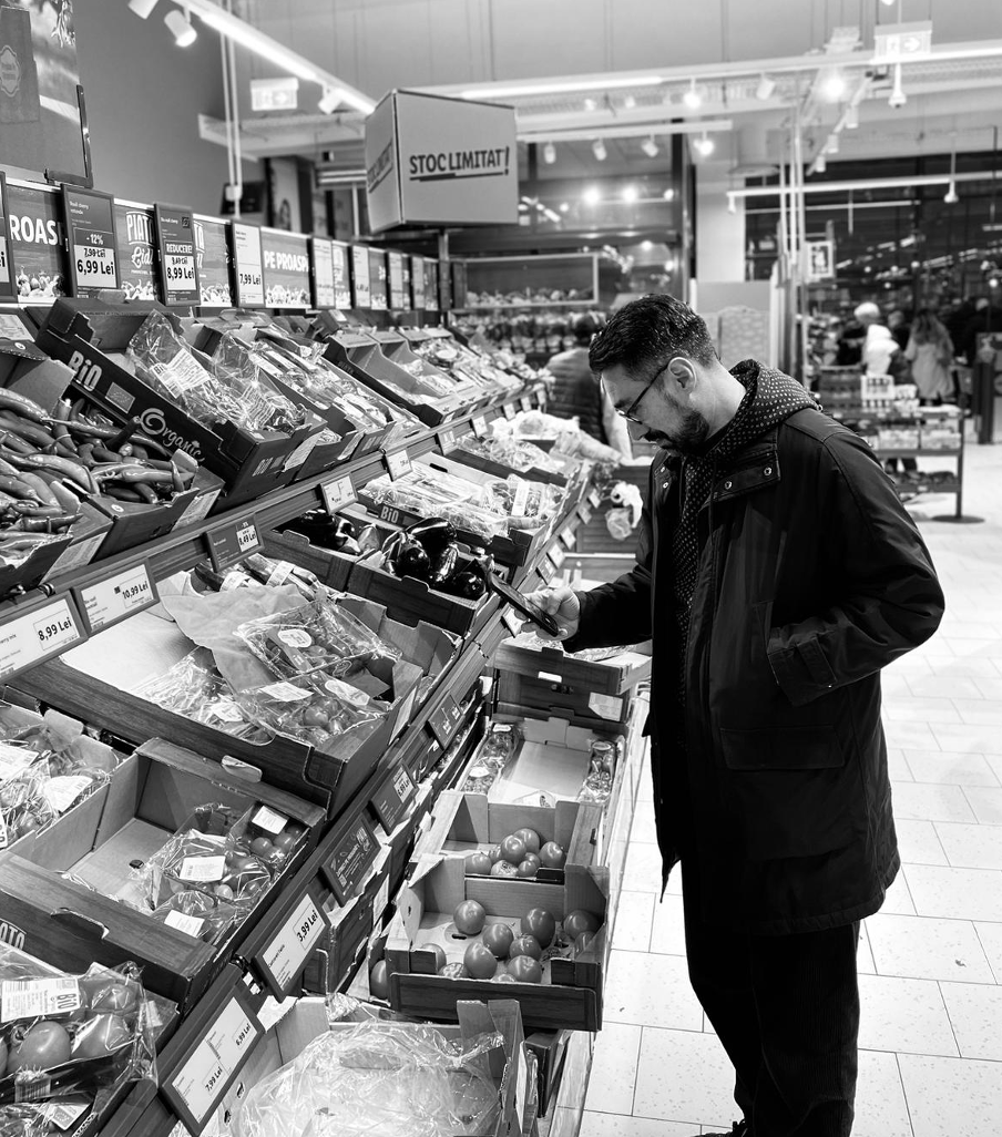 Fermierul român care a ajuns să facă un business de 10 milioane de euro ...